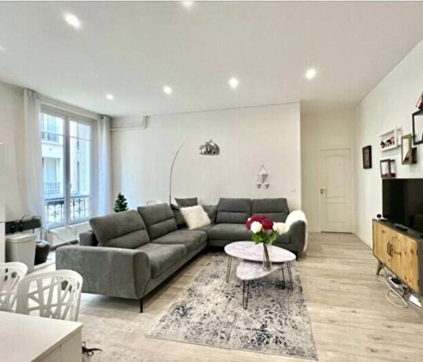 Appartement à louer - Porte Dauphine, Paris ème arrondissement - 2 pièces - 1 chambre