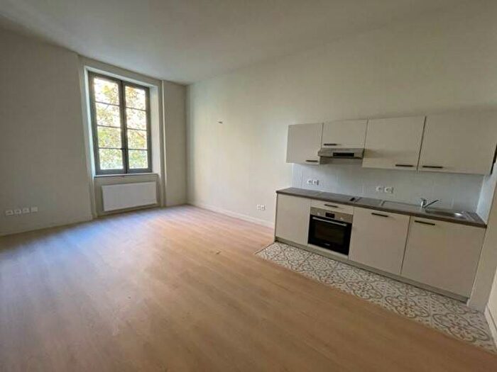 Appartement à louer - Esplanade, Nîmes - 2 pièces - 1 chambre