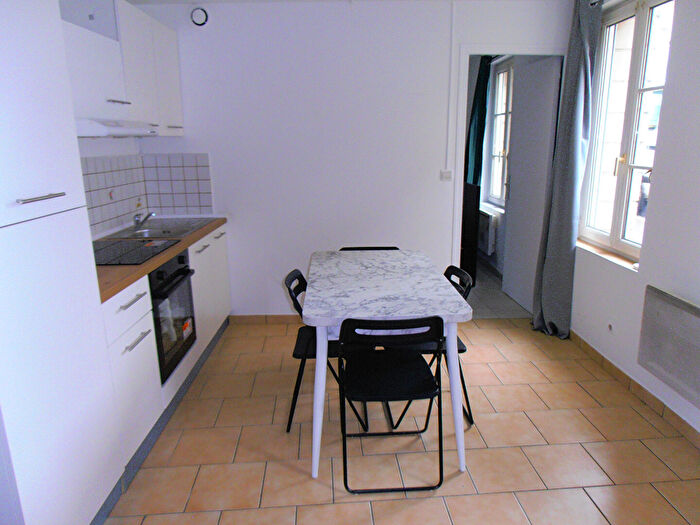 Appartement à louer - Pont-Sainte-Maxence, Boilet - 1 pièce - 1 chambre
