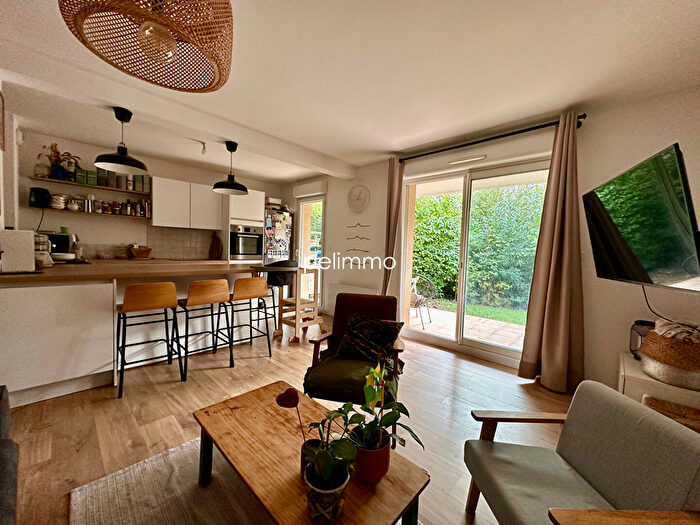 Appartement 3 pièces à vendre à Salon-de-Provence, Lurian, Guinemer, Basses Viougues