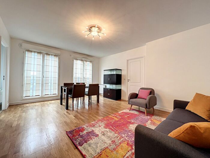 Appartement 2 pièces à louer - Issy-les-Moulineaux, Centre-ville, Corentin Celton, Les Varennes