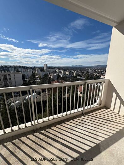 Appartement à louer - Centre Ville, Tassin-la-Demi-Lune - 2 pièces - 1 chambre