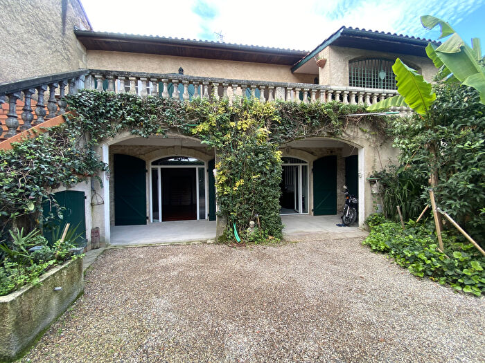 Maison à vendre - Auch, Faubourgs - 2 pièces - 1 chambre