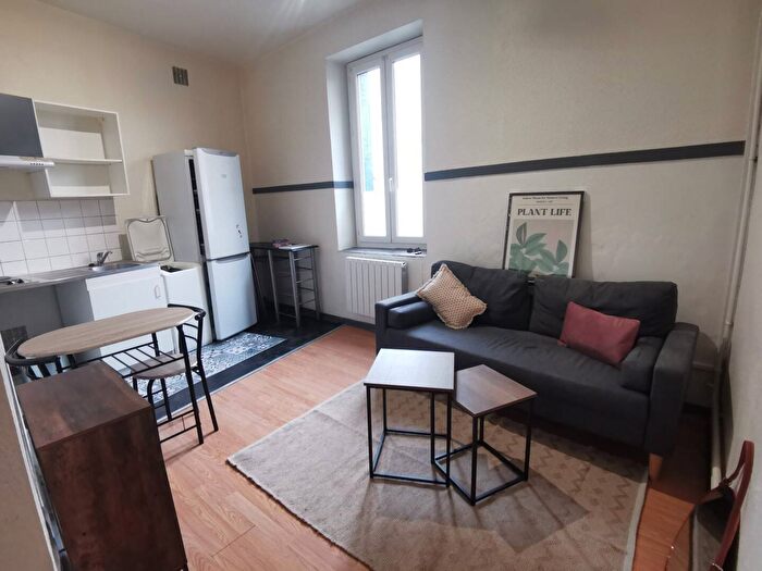 Centre Ville, Valence : Appartement 2 pièces à louer