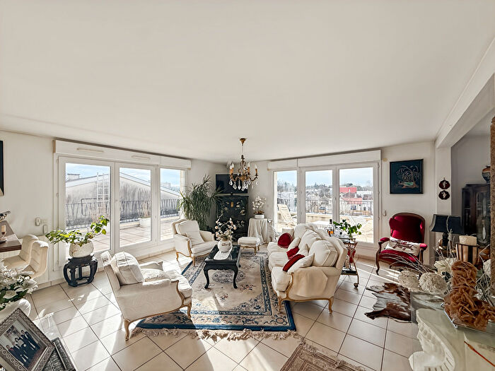 Appartement à vendre - Pessac, Bourg - 4 pièces - 2 chambres