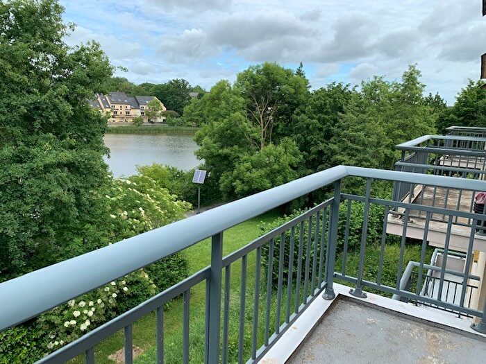 Appartement 1 pièce à Quartiers Nord-Est, Les Longs Champs, à louer