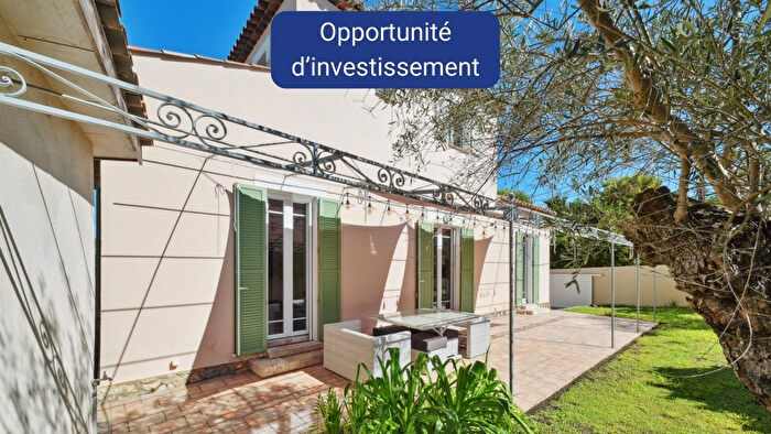 Maison à vendre - Antibes, Juan-les-Pins, Le Cap - 5 pièces - 4 chambres