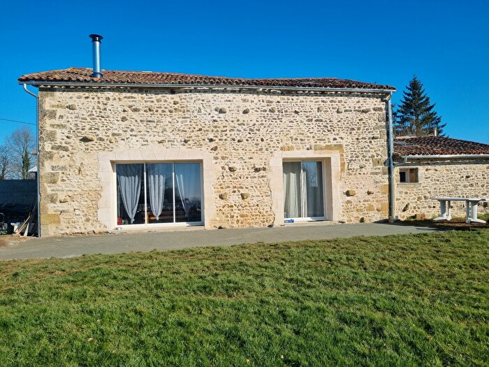 Maison 6 pièces à vendre - Nanteuil