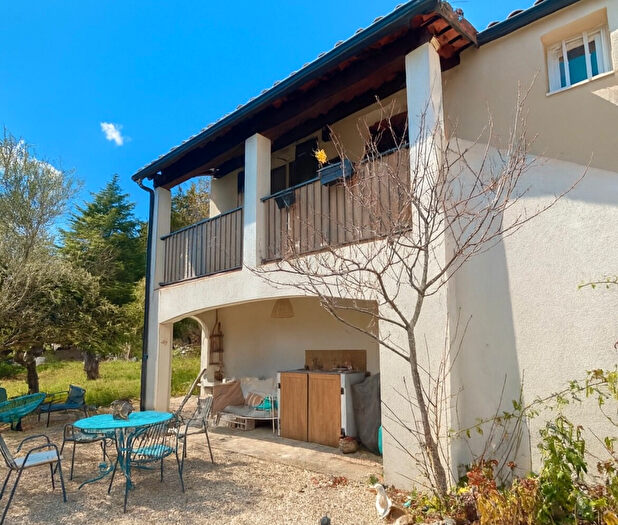 Maison à vendre - Méounes-lès-Montrieux - 4 pièces - 3 chambres