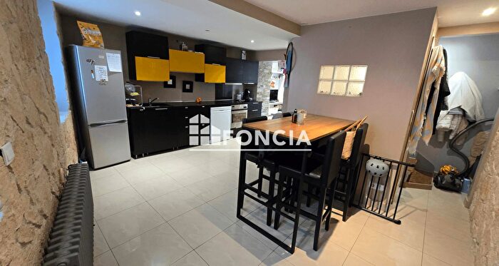 Appartement à vendre - Saint-Ouen-lAumône, Centre-ville, Prairie - 6 pièces - 2 chambres