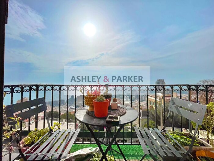 Appartement à vendre - Beausoleil, Beausoleil Supérieur, Moyenne Corniche - 2 pièces - 1 chambre