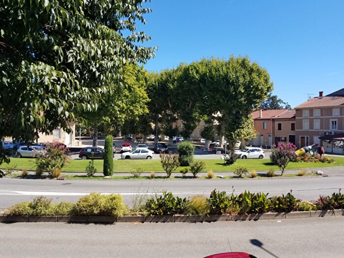 Appartement à louer - Tain-lHermitage - 4 pièces - 3 chambres