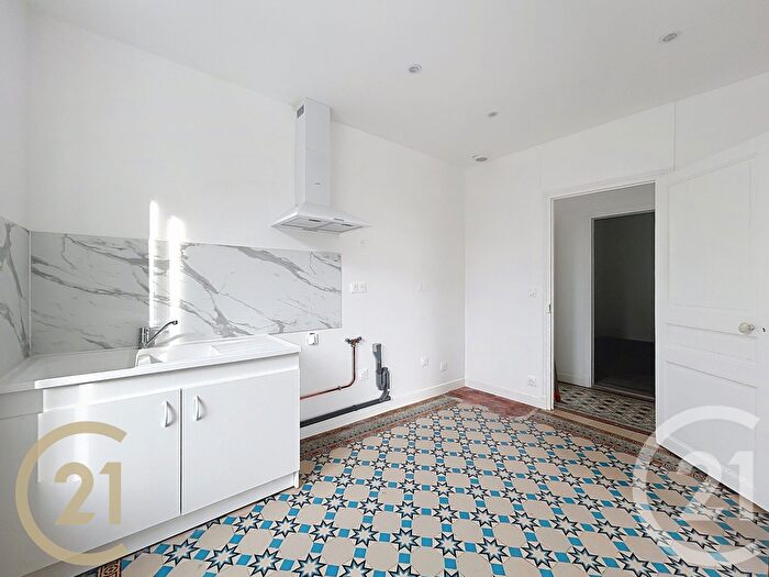 Maison à louer - Moret-sur-Loing - 3 pièces - 2 chambres