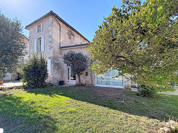 Angoulême, Sillac, La Grande Garenne - Maison 7 pièces à vendre