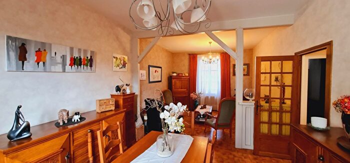 Maison à vendre - Orléans, Saint-Marc, Faubourg Bourgogne - 6 pièces - 4 chambres