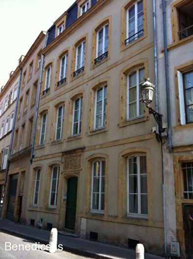 Metz, Ancienne ville - Appartement 1 pièce à louer