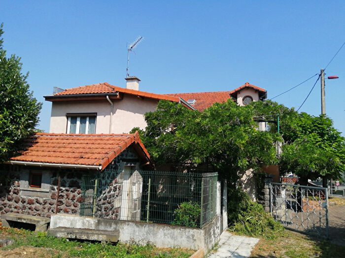 Châteaugay : Maison 6 pièces à vendre