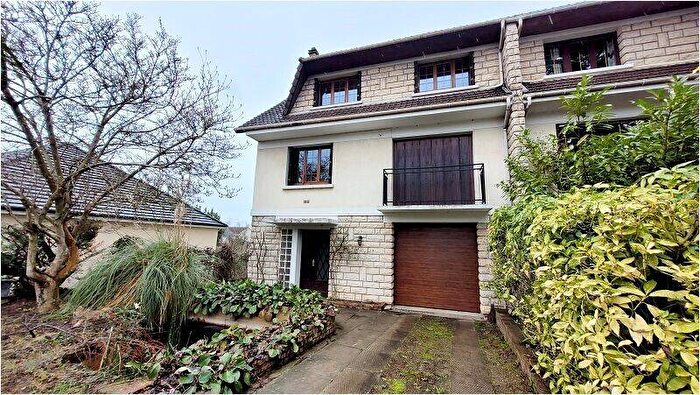 Maison à louer - Centre Ville-Mousseaux-Plaine, Draveil - 7 pièces - 5 chambres