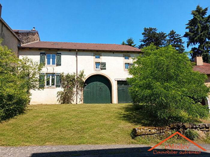 Hautmougey : Maison 5 pièces à vendre