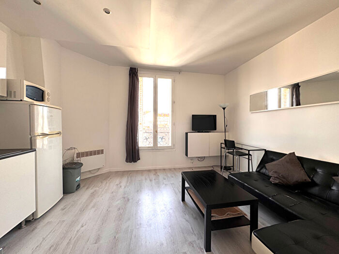 Appartement à louer - La Garenne-Colombes, Centre Sud - 2 pièces - 1 chambre