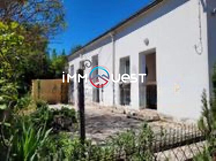 Maison à vendre - Lavelanet - 5 pièces - 3 chambres