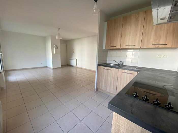Appartement à louer - Grenoble, Eaux-Claires, Mistral - 2 pièces - 1 chambre