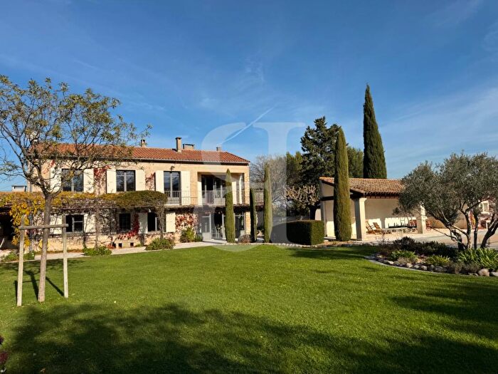 Maison à vendre - Saint-Rémy-de-Provence - 5 pièces - 3 chambres