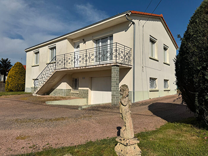 Aizenay : Maison 5 pièces à vendre