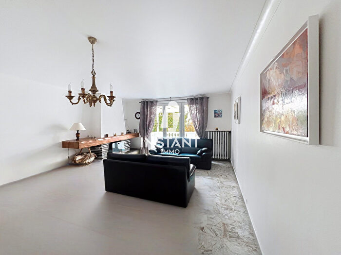 Maison à vendre - Créteil, Val de Brie - 7 pièces - 6 chambres