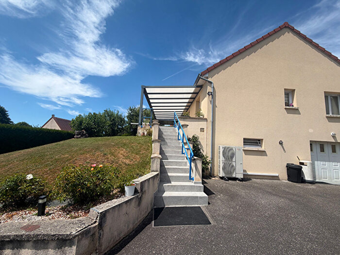 Flers, Est : Maison 6 pièces à vendre