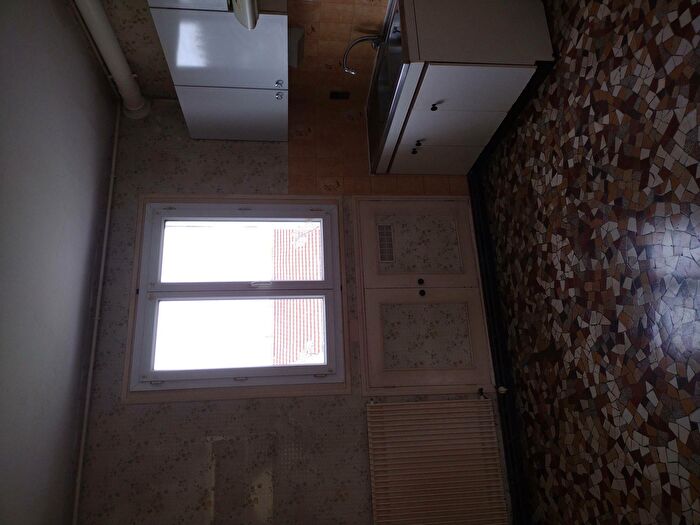 Appartement à vendre - Tarbes - 3 pièces - 2 chambres