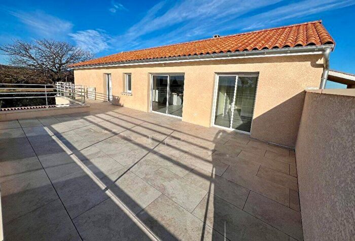 Maison 4 pièces à louer à Sarras