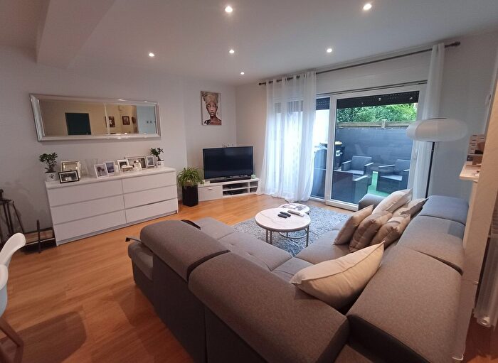 Maison à vendre - Haguenau - 5 pièces - 4 chambres