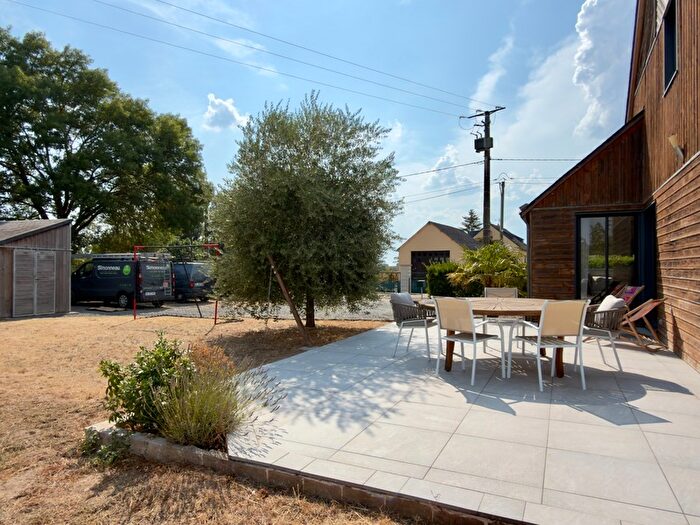 Maison 7 pièces à Allonnes, à vendre