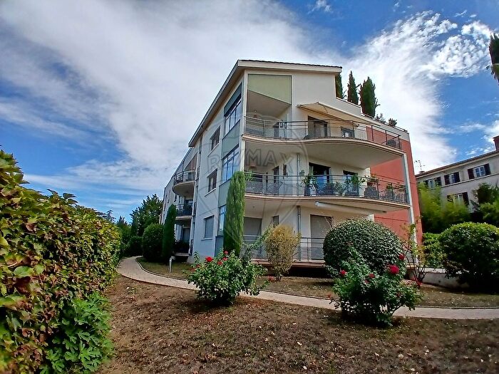 Appartement 4 pièces à Limas, à vendre