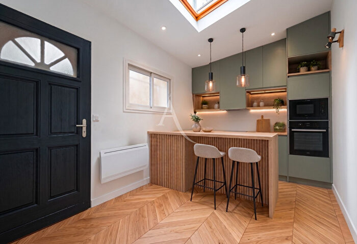 Paris 7ème, Champ de Mars - Appartement 2 pièces à vendre