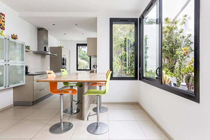 Maison à vendre - Toulouse, Matabiau - 8 pièces - 4 chambres