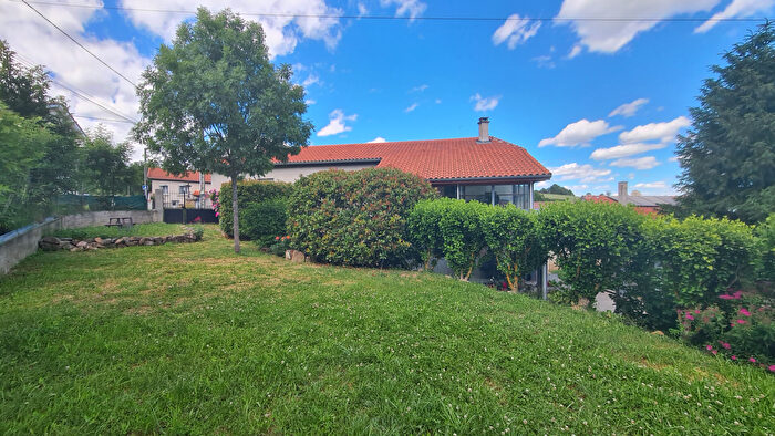 Maison 8 pièces à vendre à Bas-en-Basset