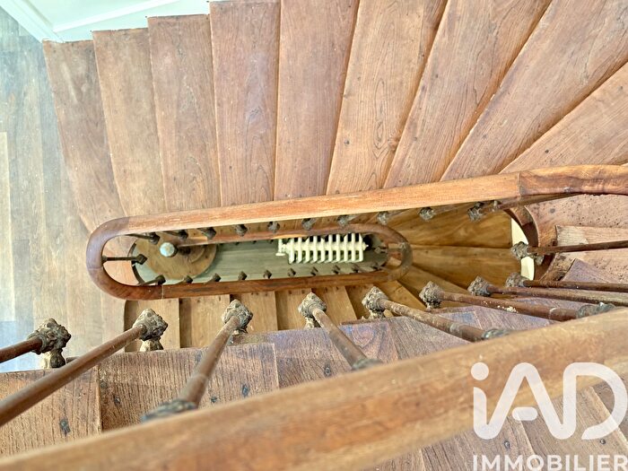 Maison à vendre - Angoulême, Champ de Mars - 6 pièces - 4 chambres