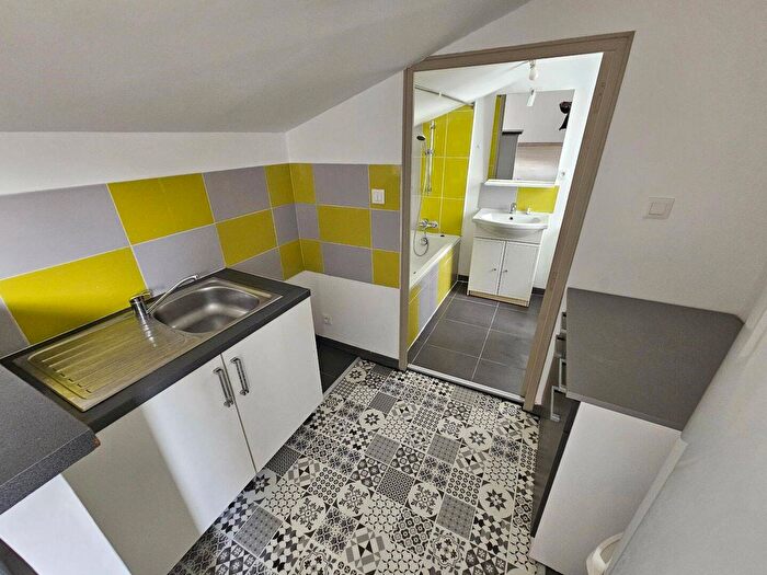 Appartement à louer - Grand Pigeon-Deux Croix-Banchais, Angers - 3 pièces - 2 chambres