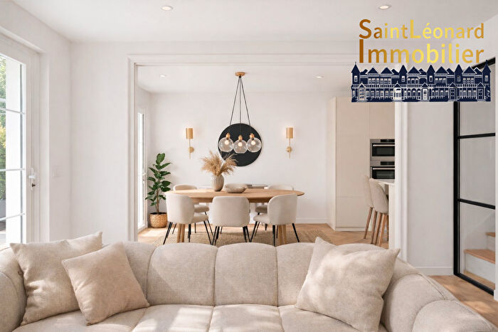 Maison à vendre - Fougères - 4 pièces - 3 chambres