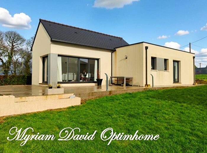 Maison à vendre - Plouguernével - 4 pièces - 3 chambres