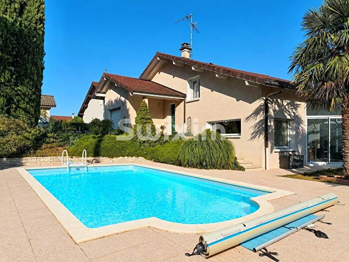 Maison 5 pièces à Saint-Jean-de-Gonville, à vendre
