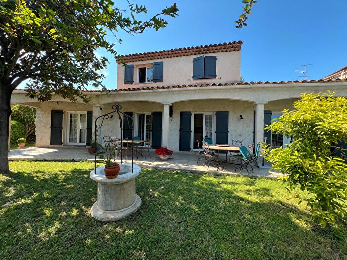 Maison 6 pièces à vendre à Cannes, Bocca Sud