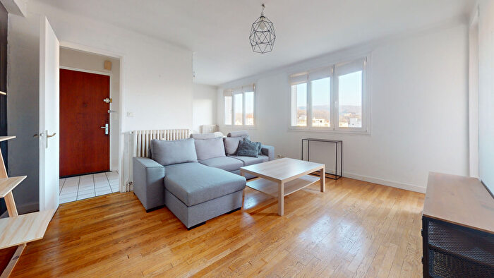 Appartement à louer - Besançon, Chaprais Cras - 3 pièces - 2 chambres