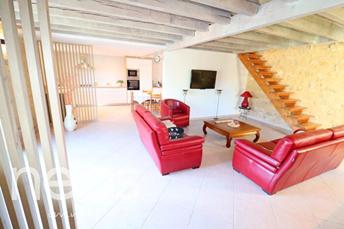 Maison à vendre - Béguey - 4 pièces - 3 chambres