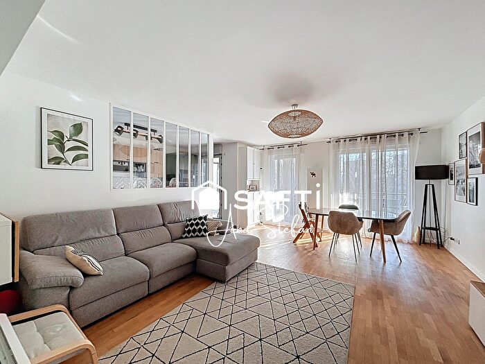 Appartement à vendre - Massy, Atlantis, Champs Ronds - 4 pièces - 3 chambres