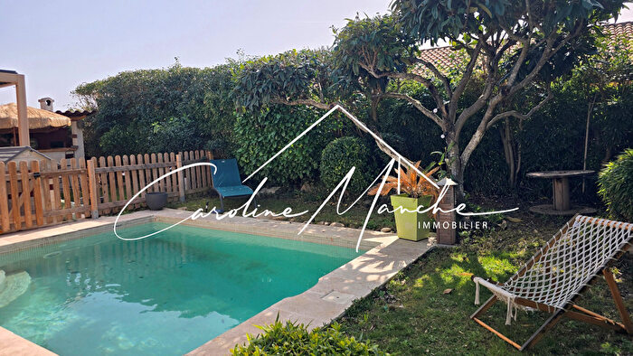 Maison à vendre - Pertuis, Tourrier, Peyrière, Plaines - 5 pièces - 3 chambres