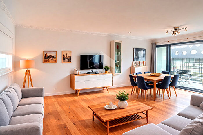 Appartement à vendre - Paris e , Danube - 4 pièces - 3 chambres