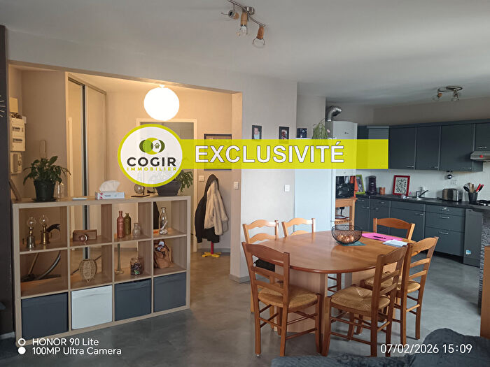 Appartement à vendre - Le Rheu - 3 pièces - 2 chambres